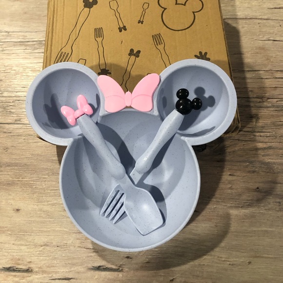 Kitchen | Minnie Mouse Bowl Utensil Set Nib | Poshmark